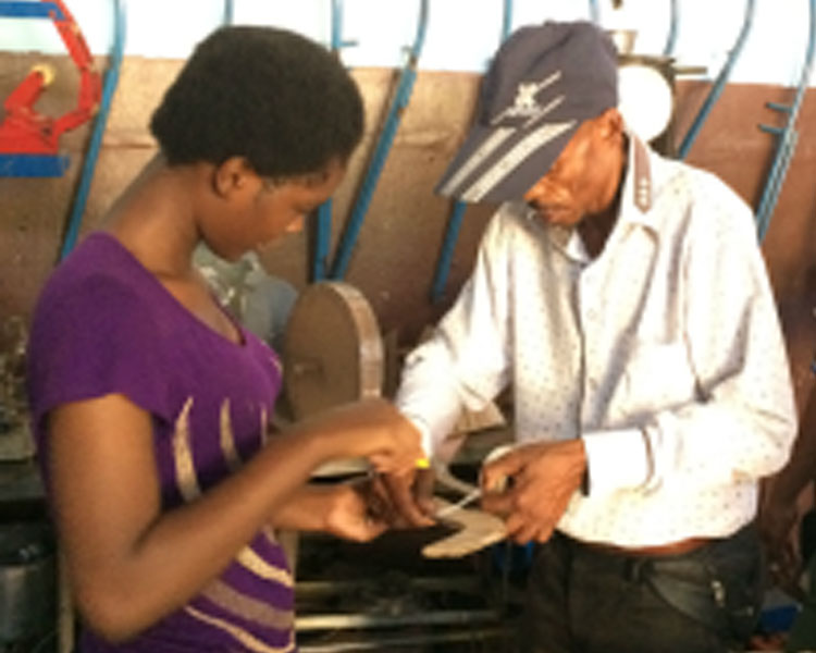 Creative Capacity Building: An Interview with Amy Smith | MIT D-Lab